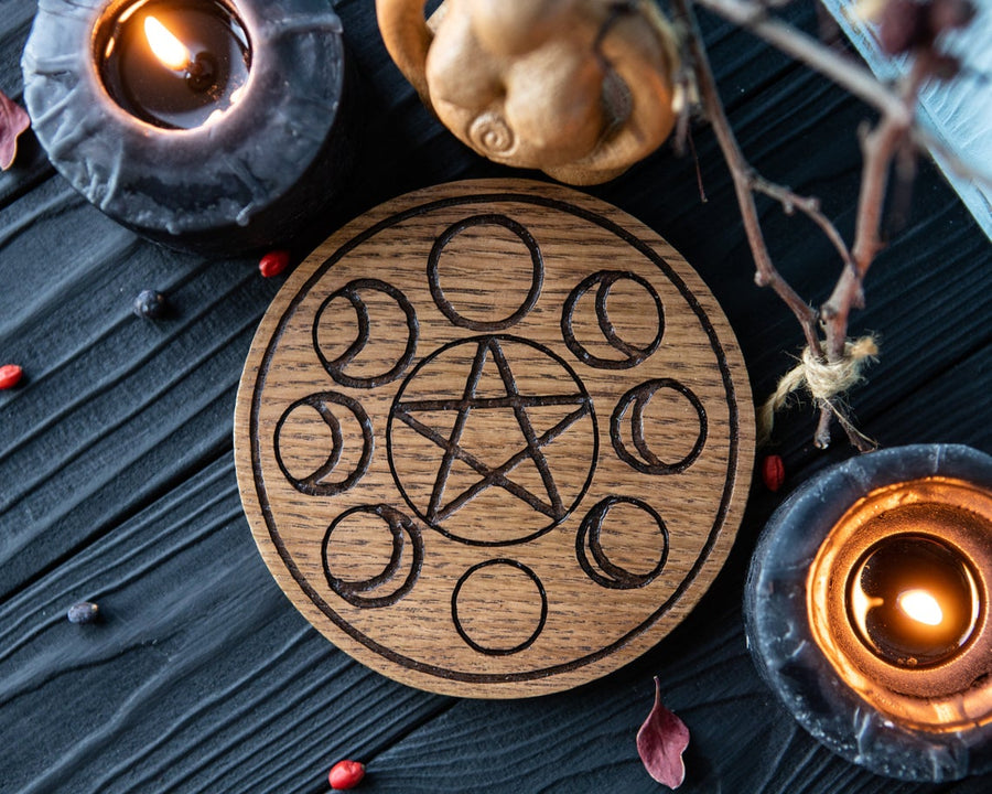 Items for pagan altars, wooden Gods statues, runes | Blagowood
