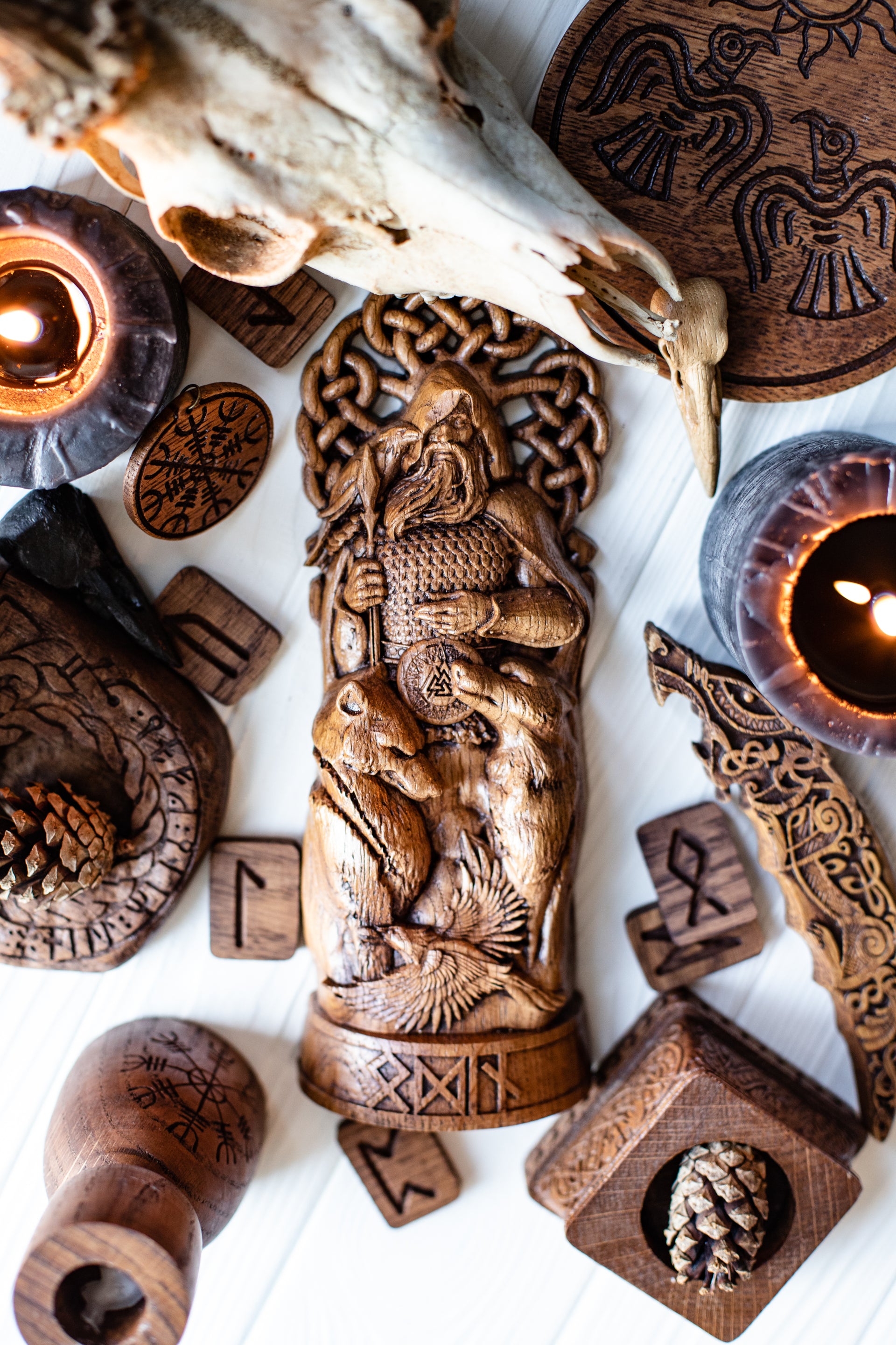 Items for pagan altars, wooden Gods statues, runes | Blagowood